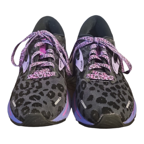 Brooks | Shoes | Womens Animal Print Brooks Ghost 4 Running Shoes Size ...